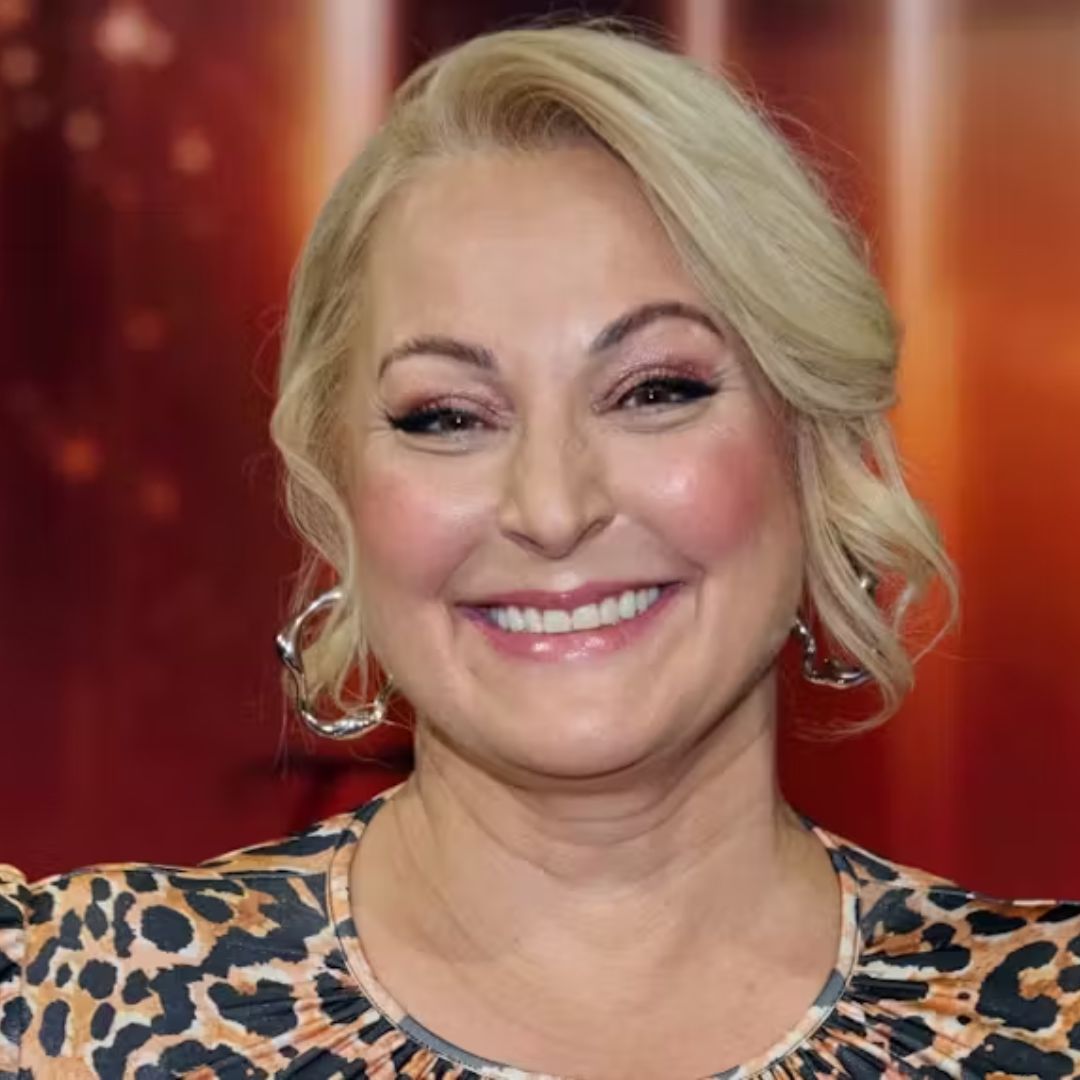 Deler billeder fra brylluppet: Stéphanie Surrugue er blevet gift - News