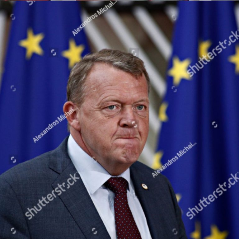 💥"Hele Danmark er i chok over den triste nyhed om Lars Løkke Rasmussen ...